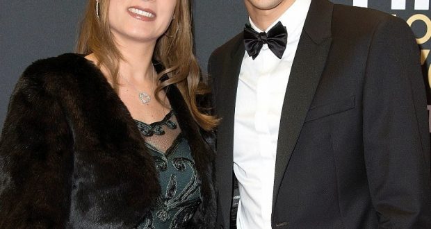 Footballer Di Maria sells mansion after his wife refused to return to ...